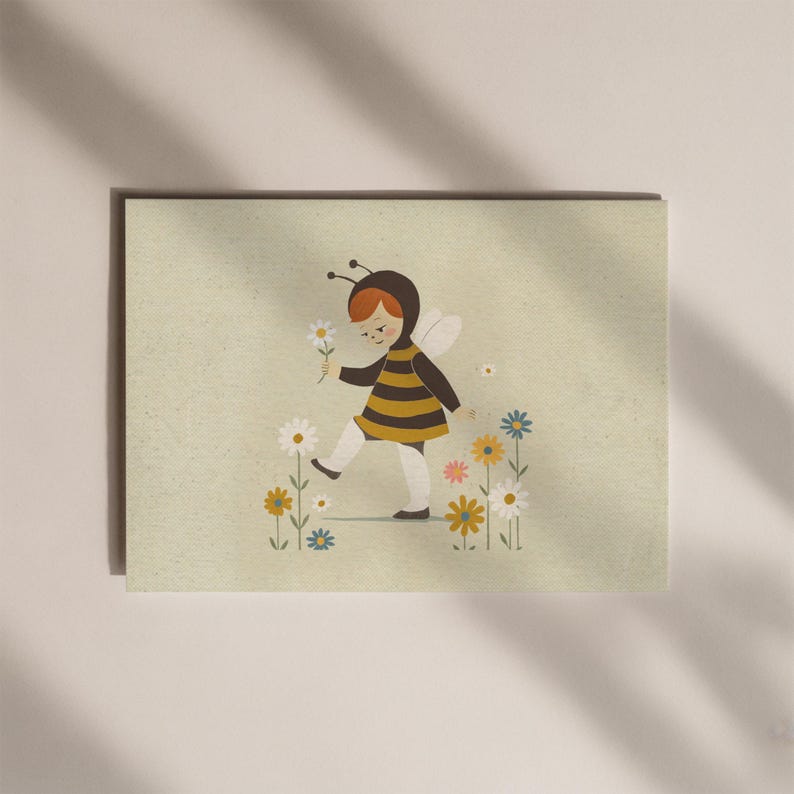 Little Bee Postcard – Hand-drawn Child Illustration in A6 Format | Set ...