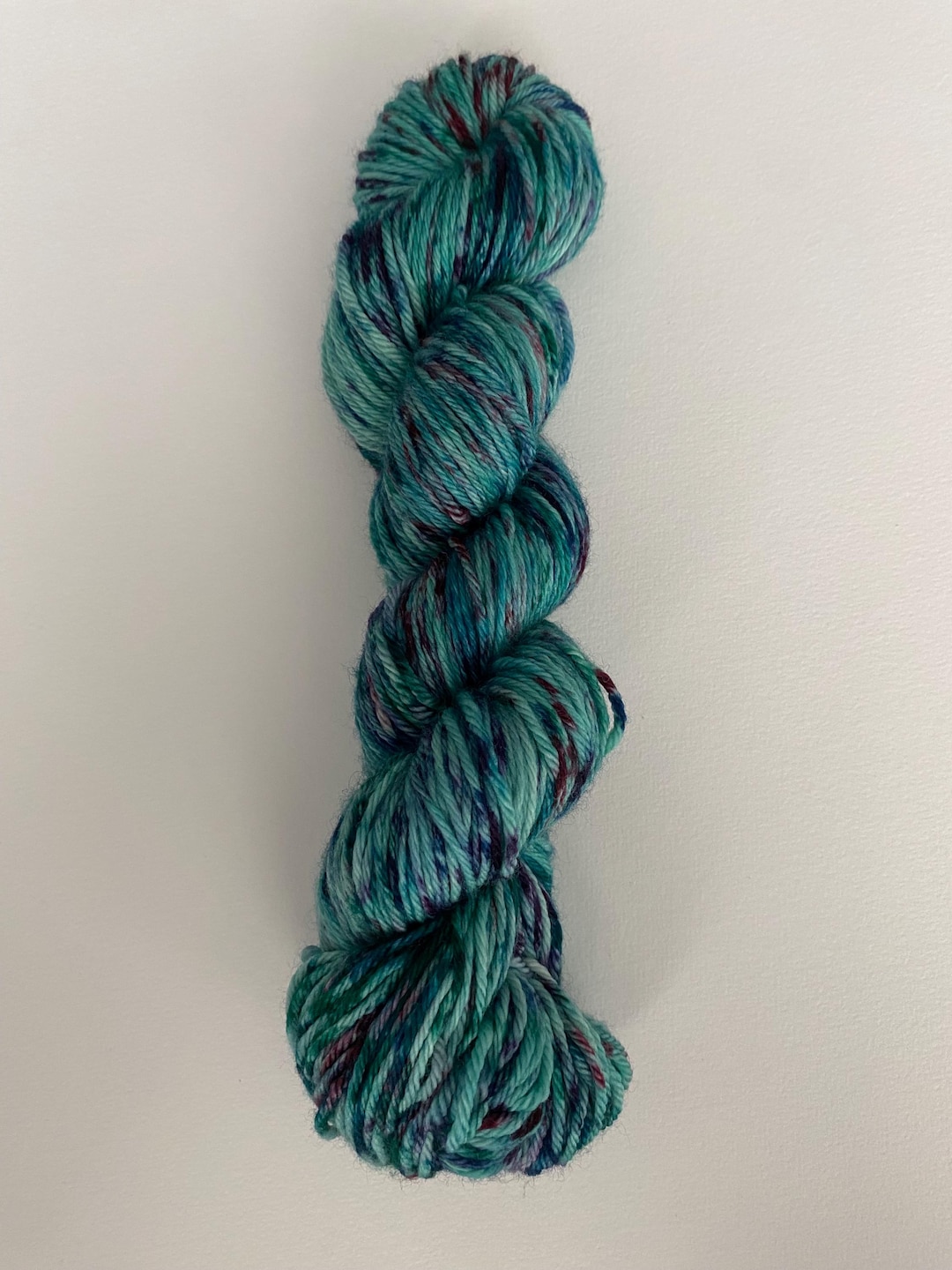 ALGAE Coloway. Hand Dyed Yarn - Ultra Soft. 8 Ply Dk Green Blue Black ...