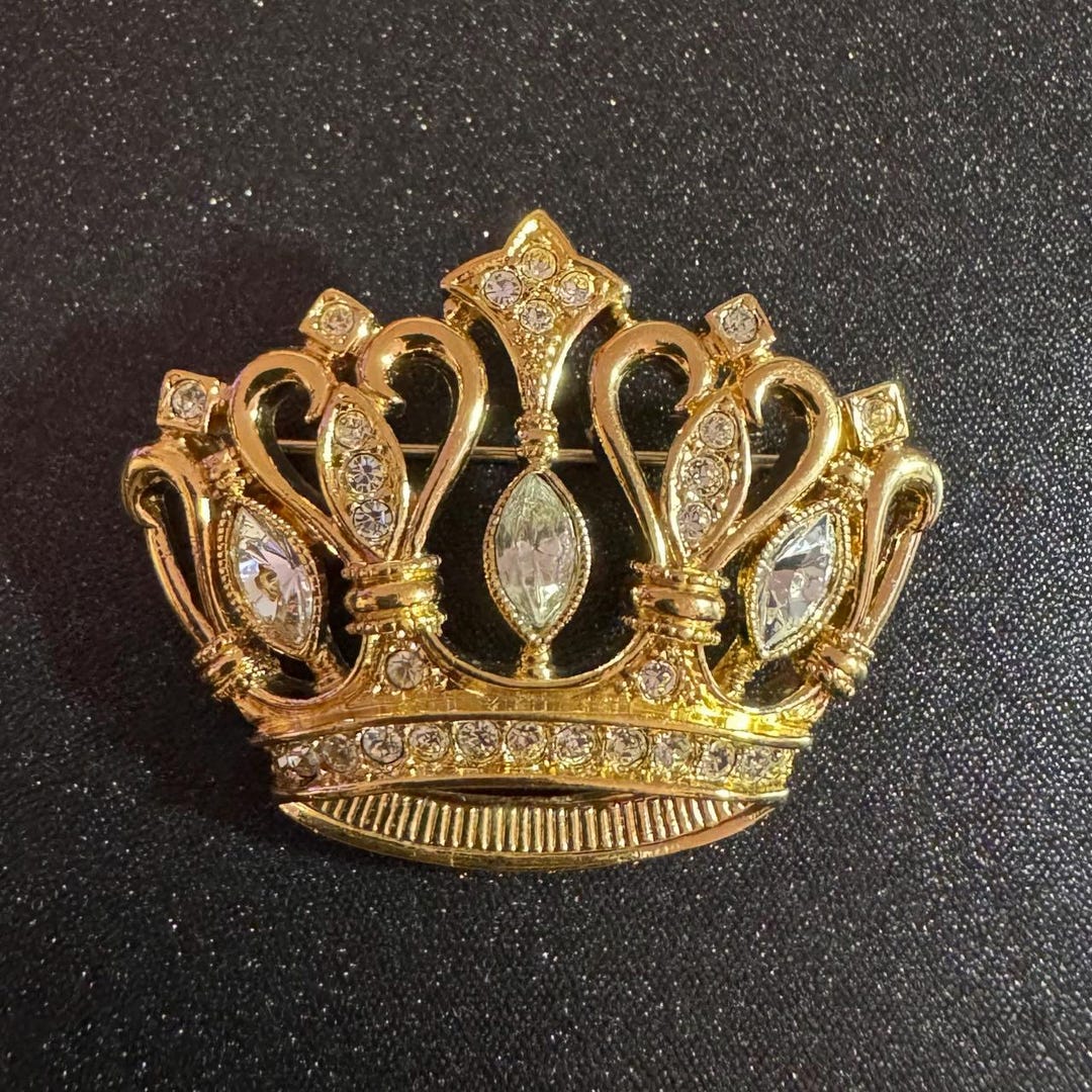 Vintage KJL for AVON Crown Brooch Gold Tone Metal With Rhinestones ...