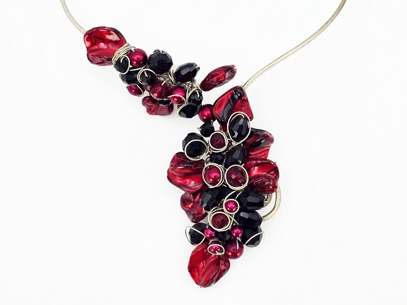 Ruby Red Bold Metallic Statement Art Collar Necklace,… - Gem
