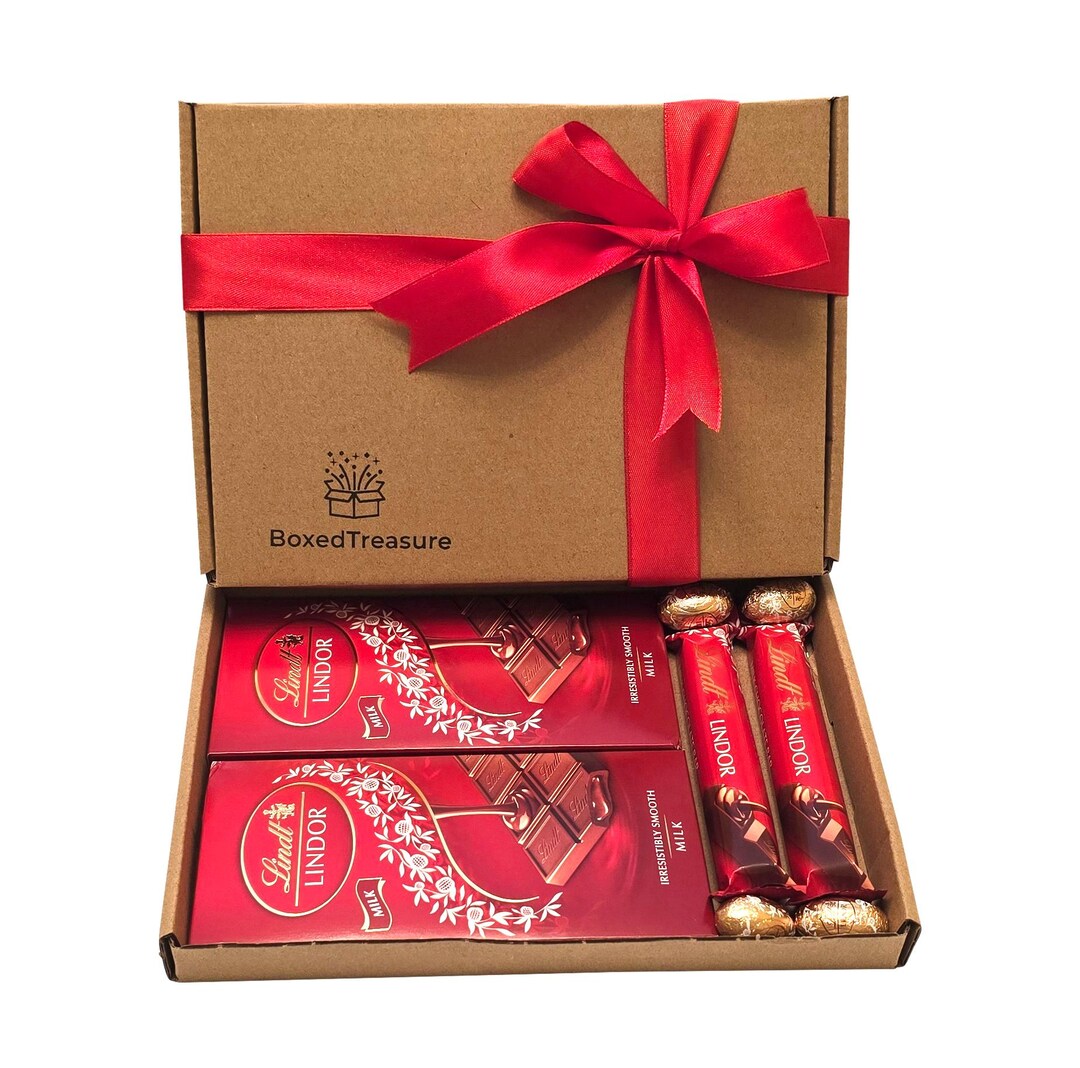 Lindt Lindor Hamper Custom Lindt Chocolate Gift Box Present Luxury ...