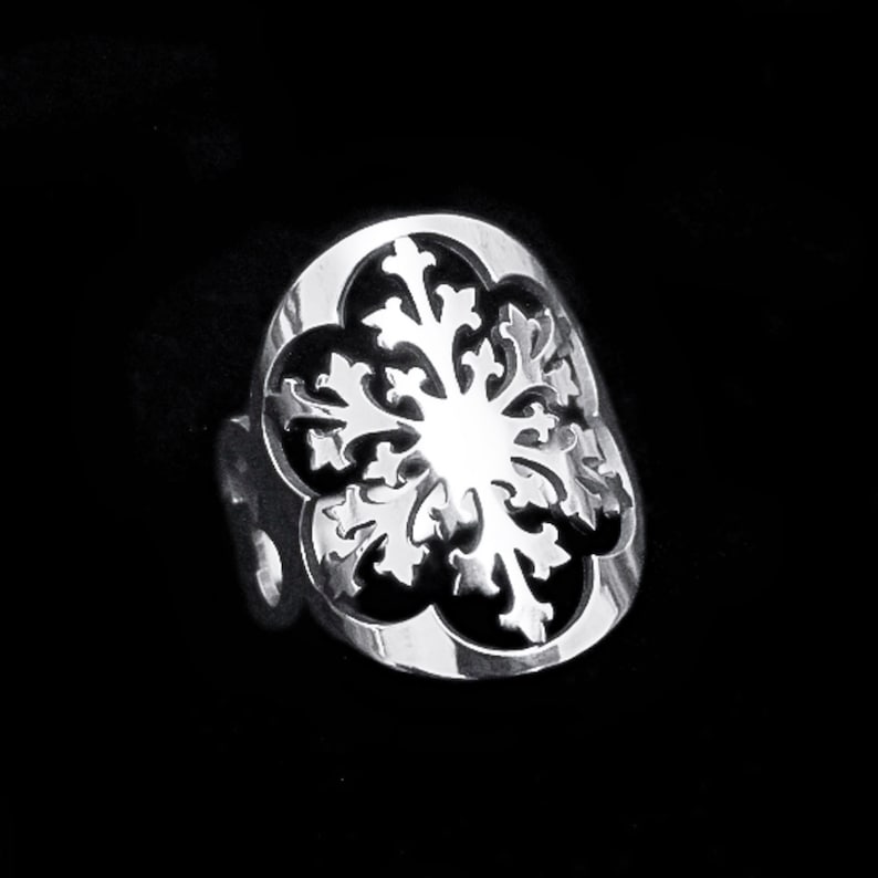 Sterling Silver Large Snowflake Statement Ring - Winter Snow Globe ...