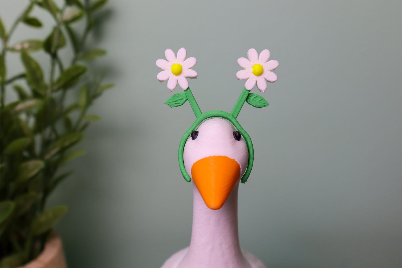 Daisy Headband for Goose: 3D Printed, Porch & Desk Decor, Eco-friendly ...