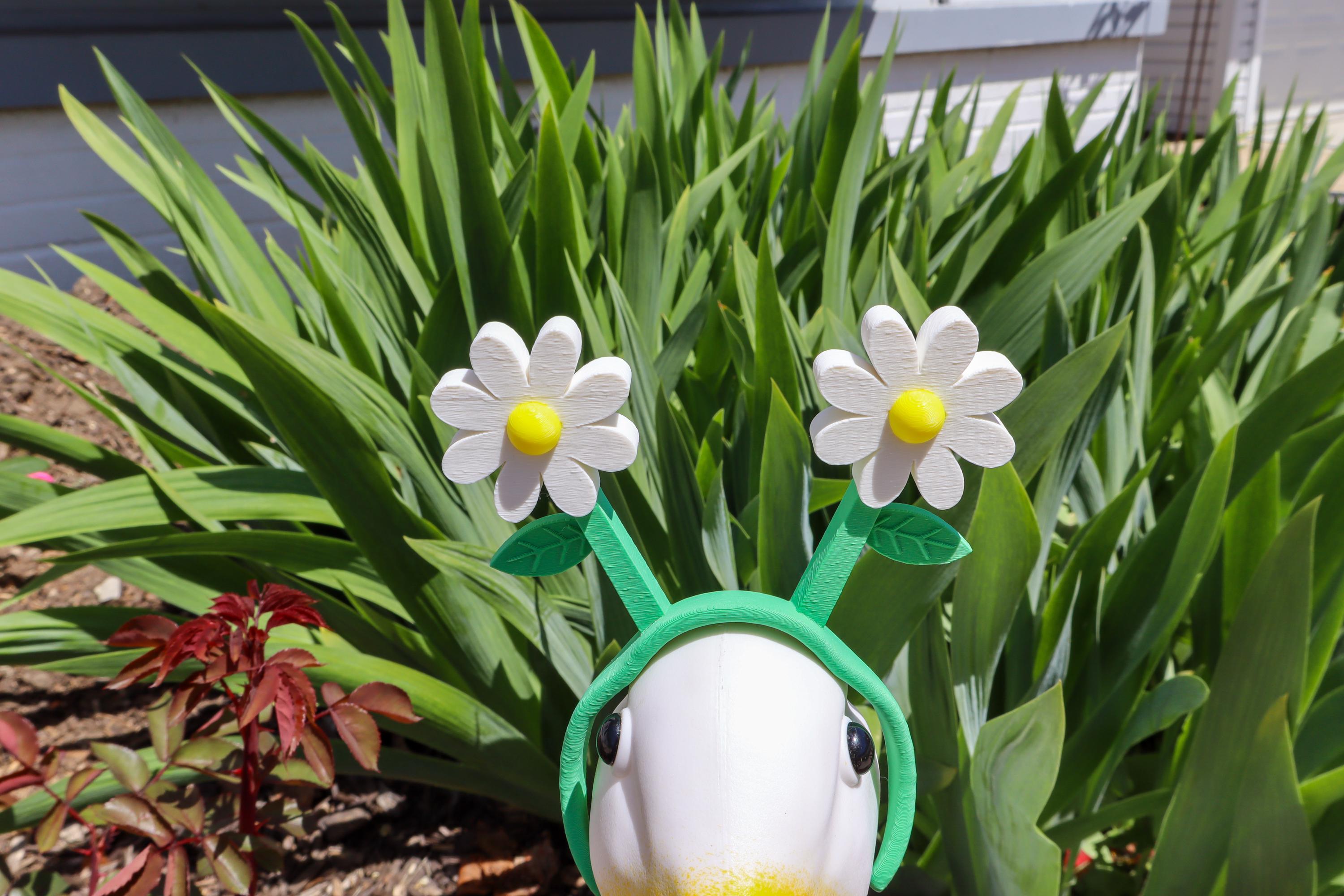 Daisy Headband for Goose: 3D Printed, Porch & Desk Decor, Eco-friendly ...