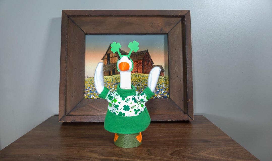 7-inch Desk Goose Outfit With Posable Wings Bundle or Outfit Only ...