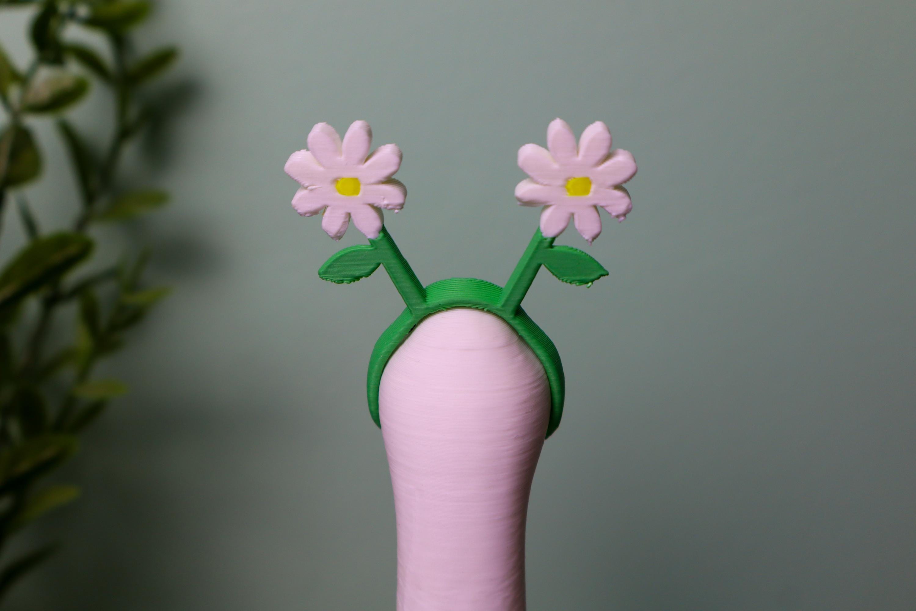 Daisy Headband for Goose: 3D Printed, Porch & Desk Decor, Eco-friendly ...