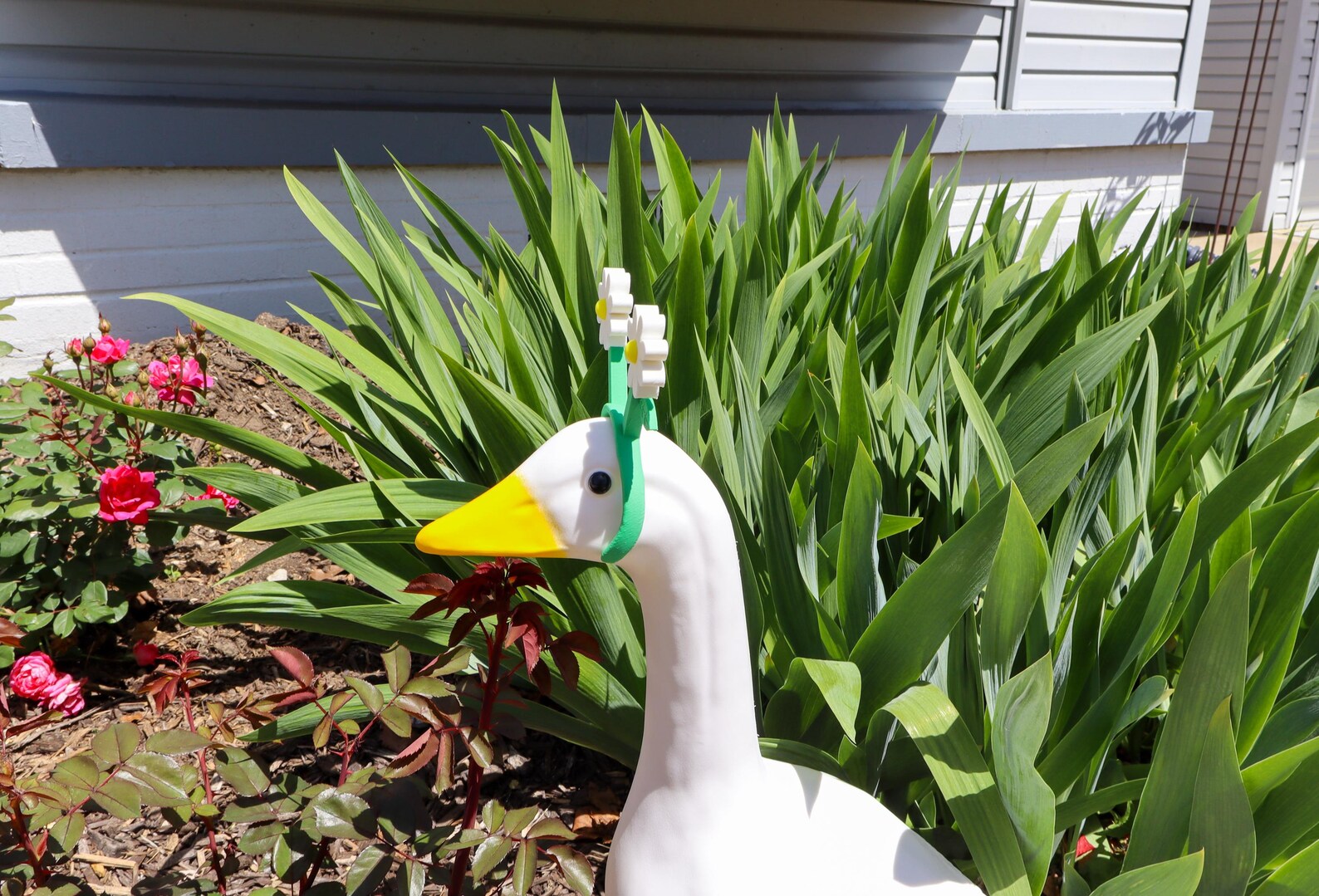 Daisy Headband for Goose: 3D Printed, Porch & Desk Decor, Eco-friendly ...