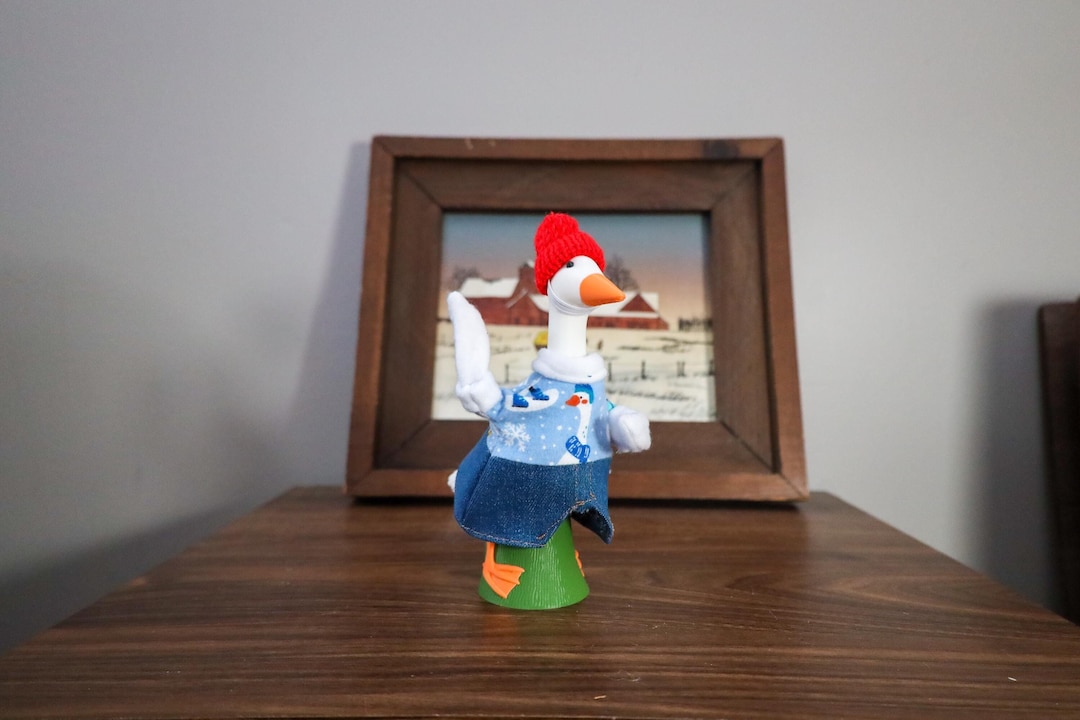 7-inch Desk Goose Outfit With Posable Wings | Goose Sweater With Geese ...
