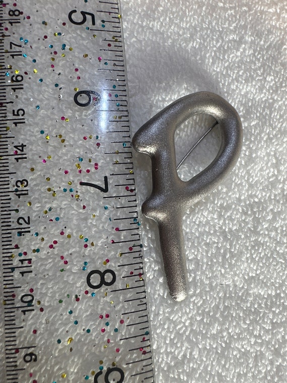 Large Letter P Brooch Pin Costume Jewelry jewellery i… - Gem