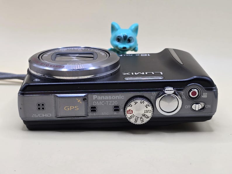 Panasonic Lumix DMC-TZ20 Digital Camera 16x Zoom Leica Lens Y2K Digicam GPS - Etsy UK