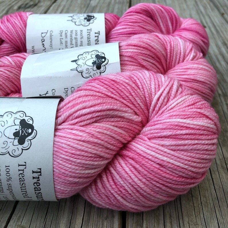 Pink Hand Dyed Worsted Weight Yarn Damsel in Distress - Etsy
