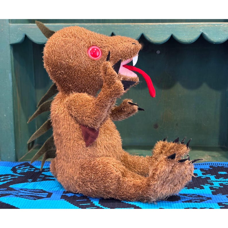 Chupacabra Stuffed Plushie - Etsy