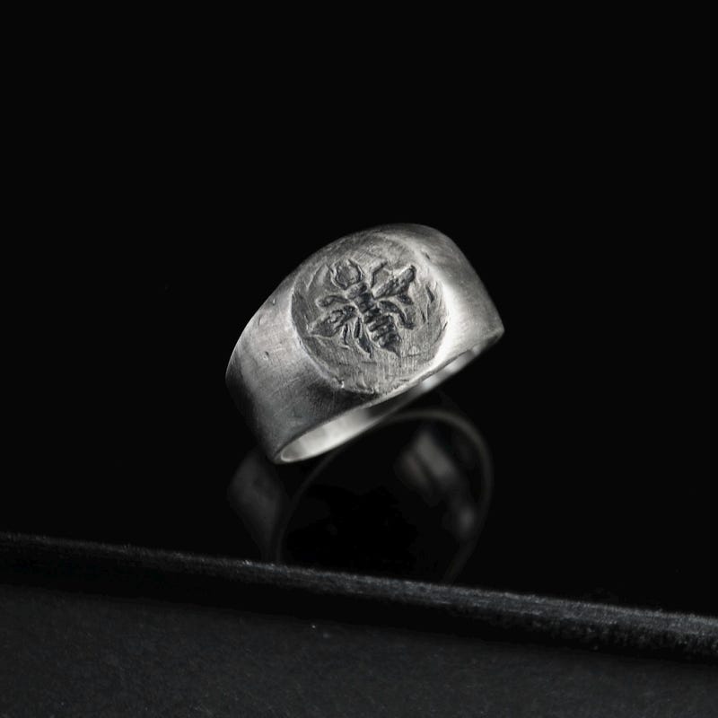 Bee Ring - Etsy