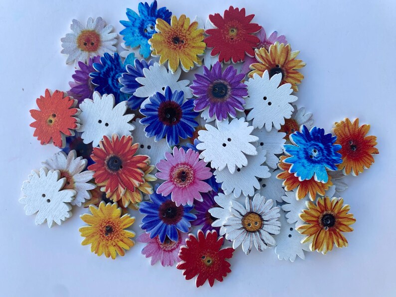 50pcs Mixed Multicolor Flowers Wood Sewing Buttons. - Etsy
