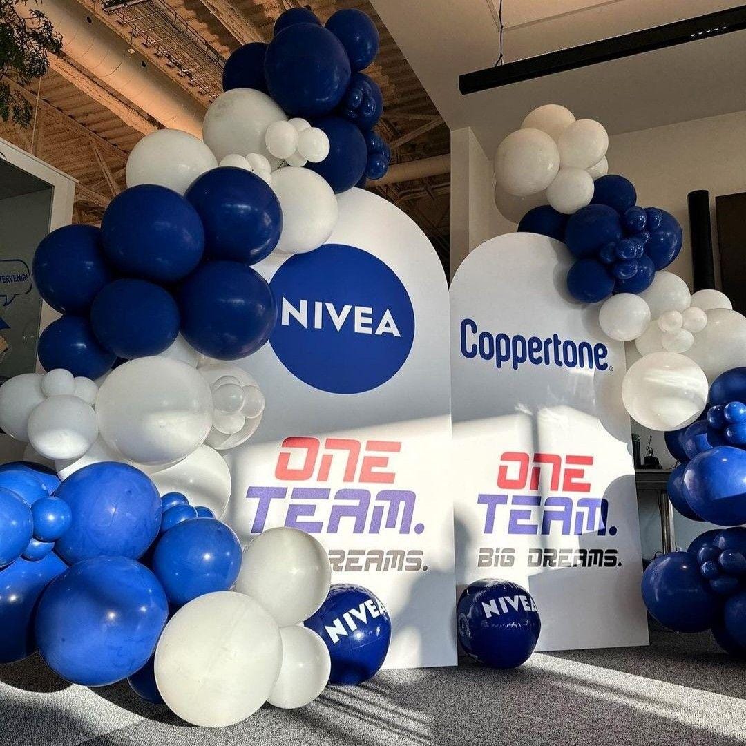 Corporate Logo Arch Backdrop: Business, Brands, Event Decor, Photo ...