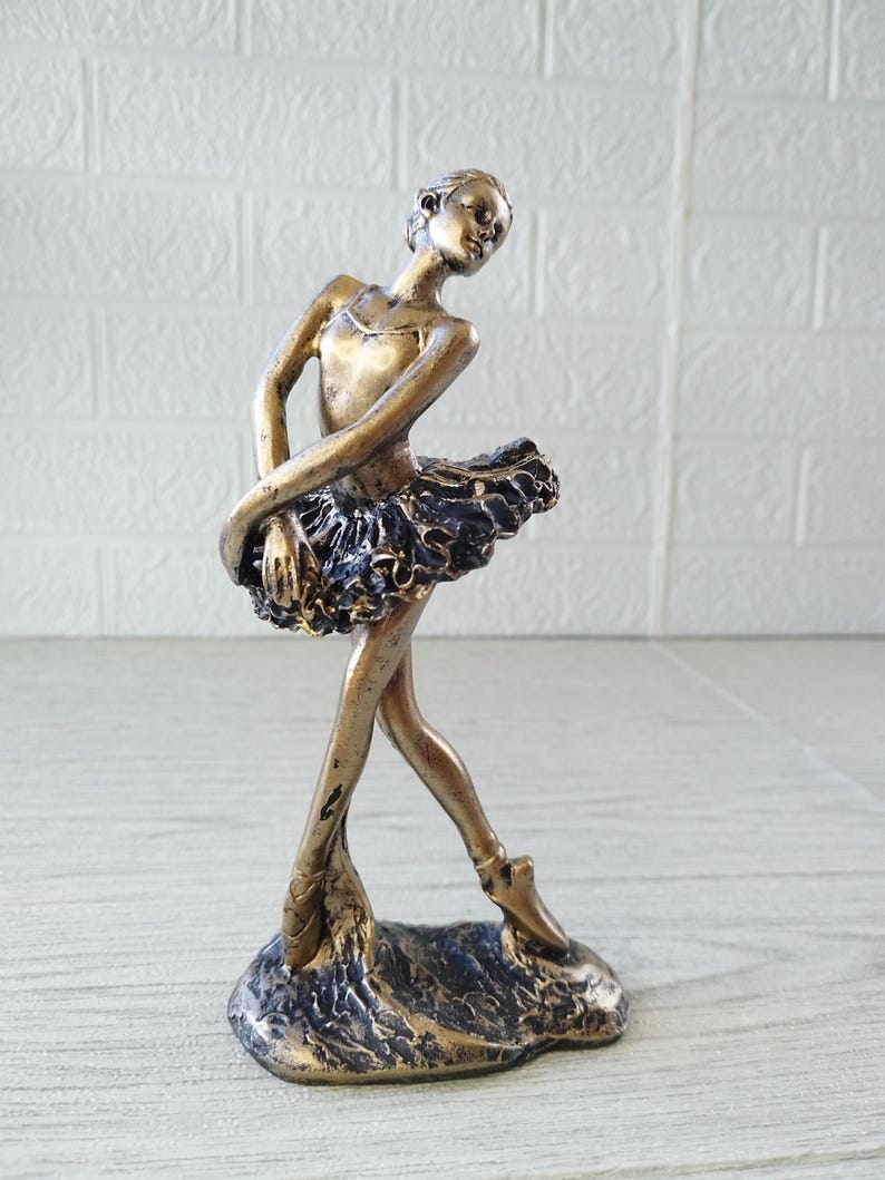 Elegant Ballerina Statue, Graceful Dance Figurine for Home Decor ...