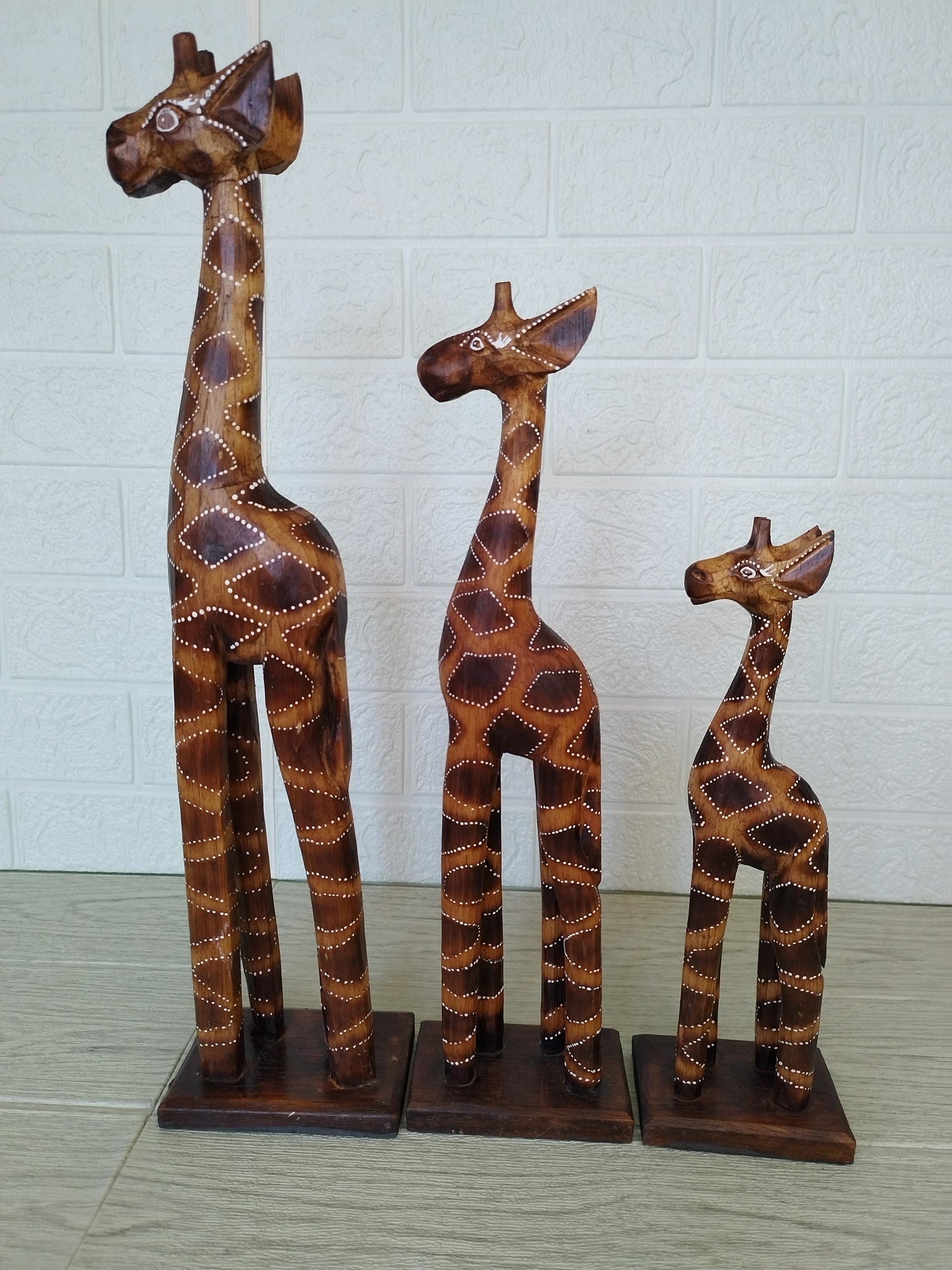 Set of 3 Vintage Giraffe Figurine, Hand-carved Wooden Giraffe Set ...