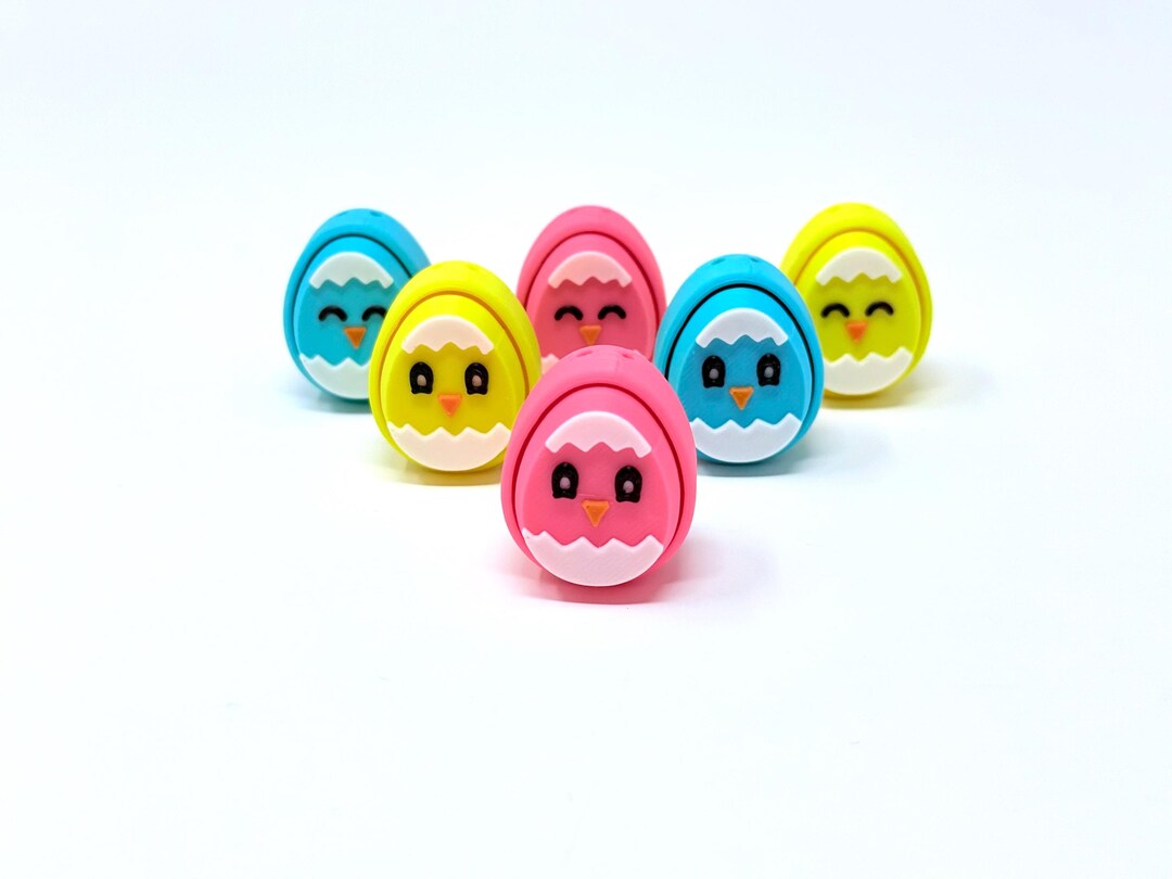 Easter - Baby Chick Egg Keychain: Keyboard Clicker, Small, Multicolor ...