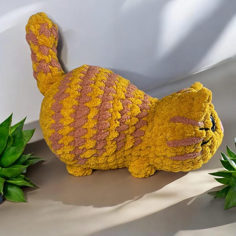 Sebastian the Loafy Cat, No Sew Crochet Pattern ***DIGITAL Pdf PATTERN ...