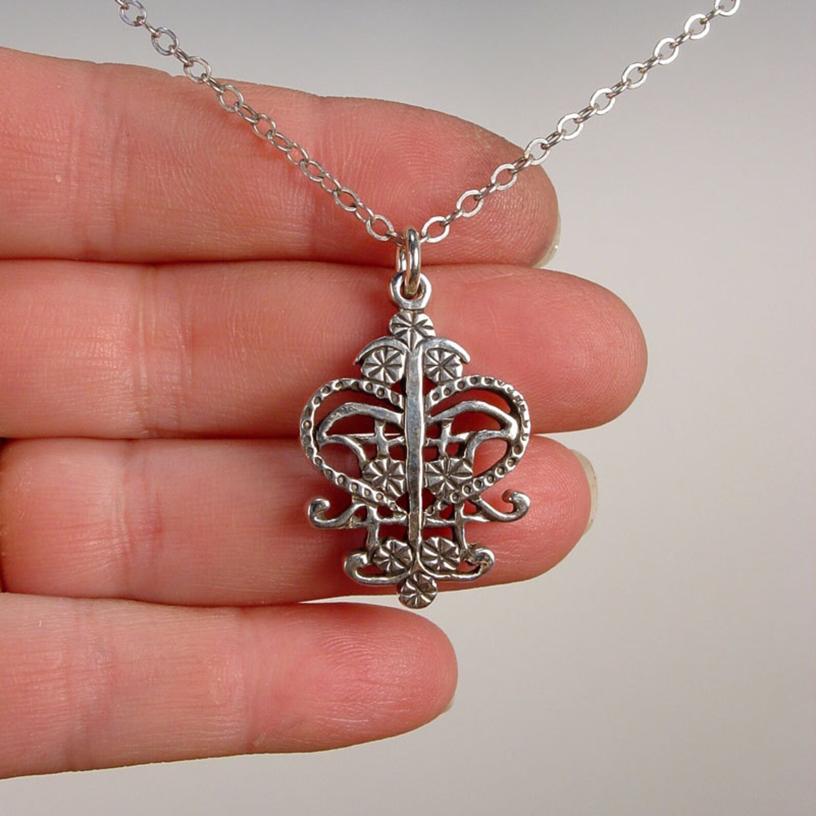 ERZULIE FREDA Voodoo Vodou Loa Lwa Veve Charm Pendant in - Etsy