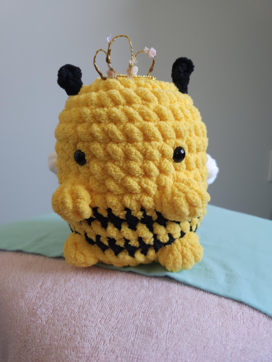 Amigurumi Chubby Queen Bee - Etsy