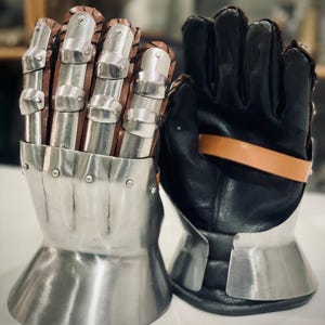 Handmade Leather & Steel Knight Gauntlets: Gothic LARP Cosplay Armor ...