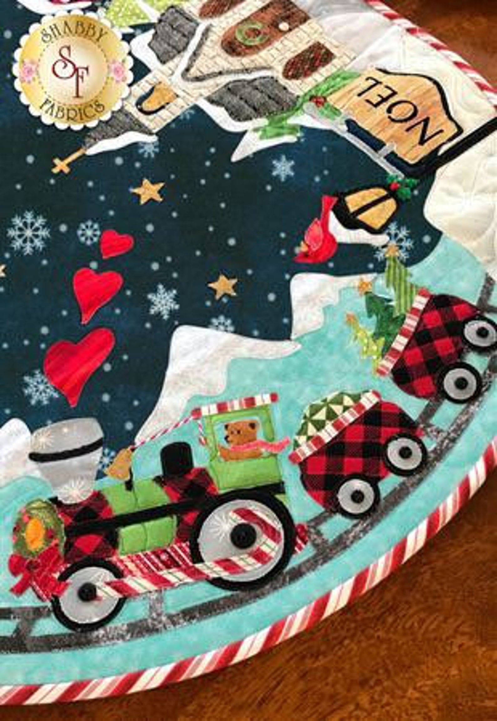CHRISTMAS EVE Table Runner Applique Quilt Pattern by Shabby Fabrics ...