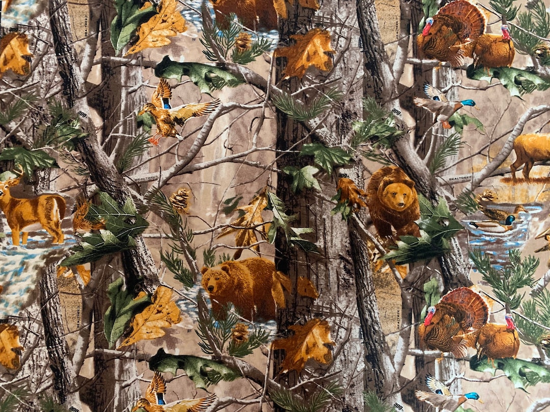 Realtree Camo Hunting Fabric - 100% Cotton Fabric 9902 Buck Wear - by ...
