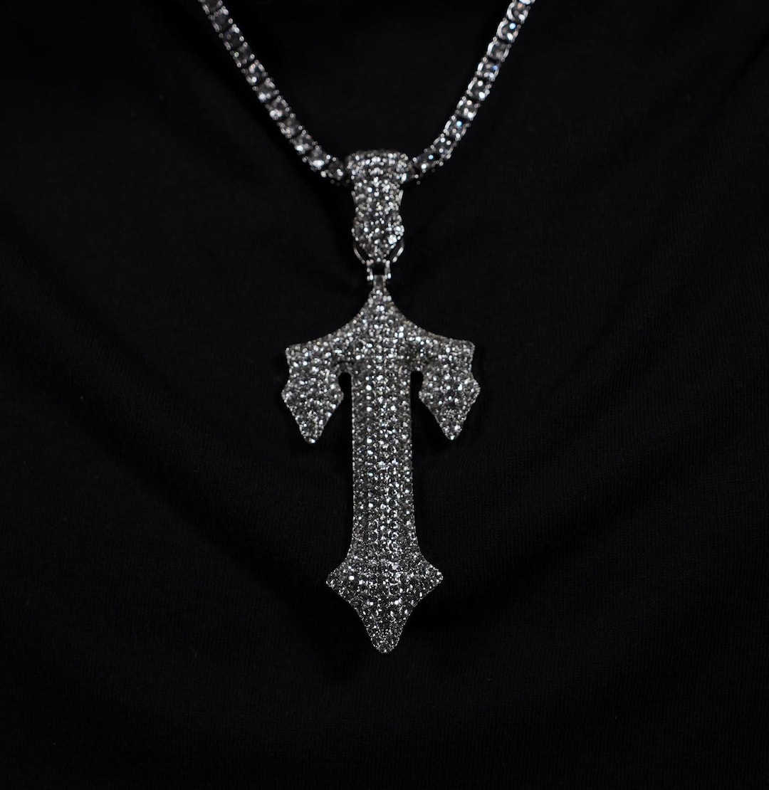 Trapstar Tennis Chain With T Pendant - 4mm 50cm Necklace for Men ...