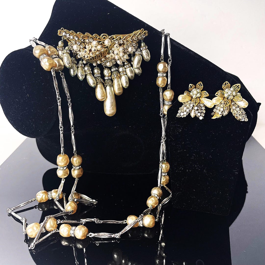 Extraordinary Complete Parure Set Original by Robert Haskell Era ...