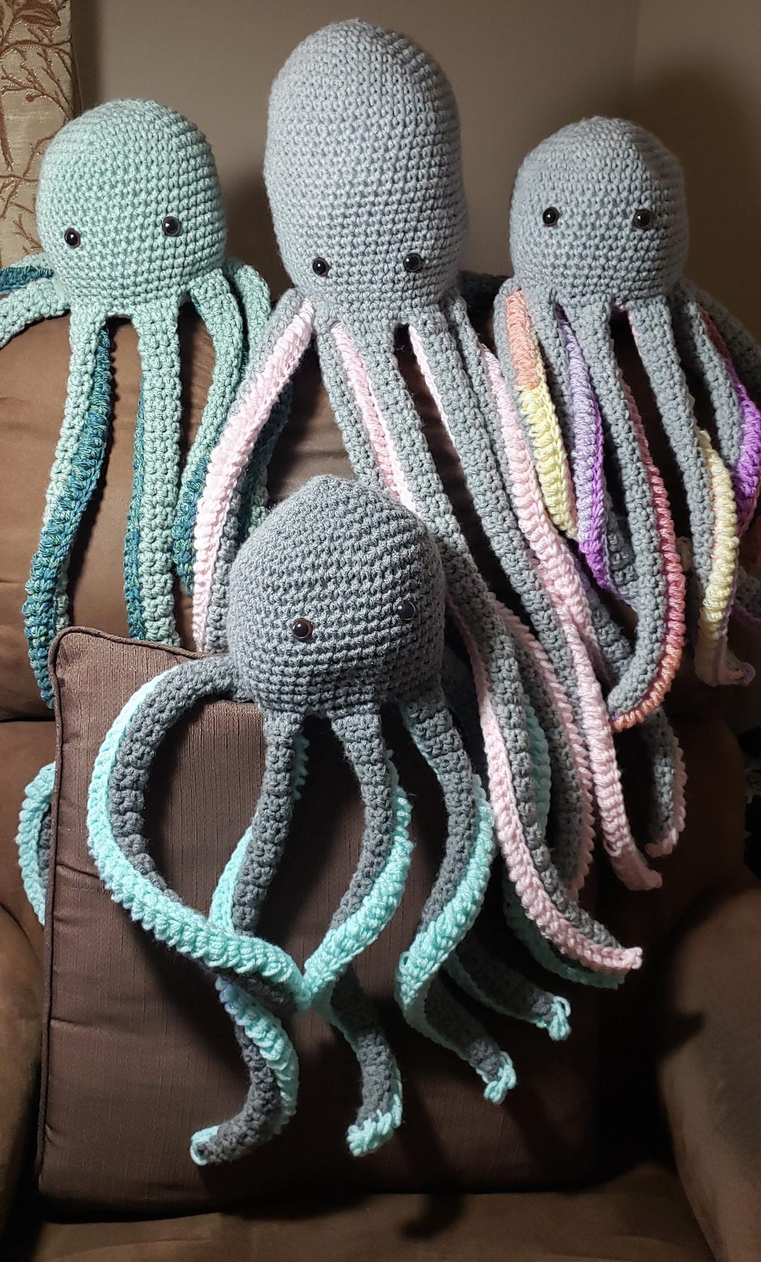 Crochet Octopus Mama Plush Toy, Octavia - Etsy