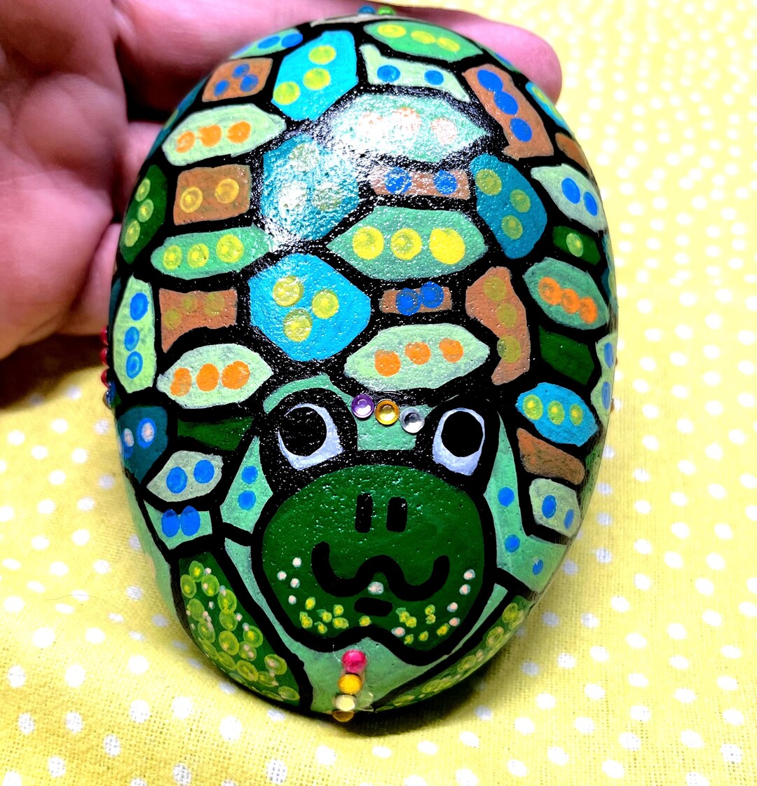 Adorable Hand Painted Turtle Rock Paperweight Trinket Yard Decor Plant ...