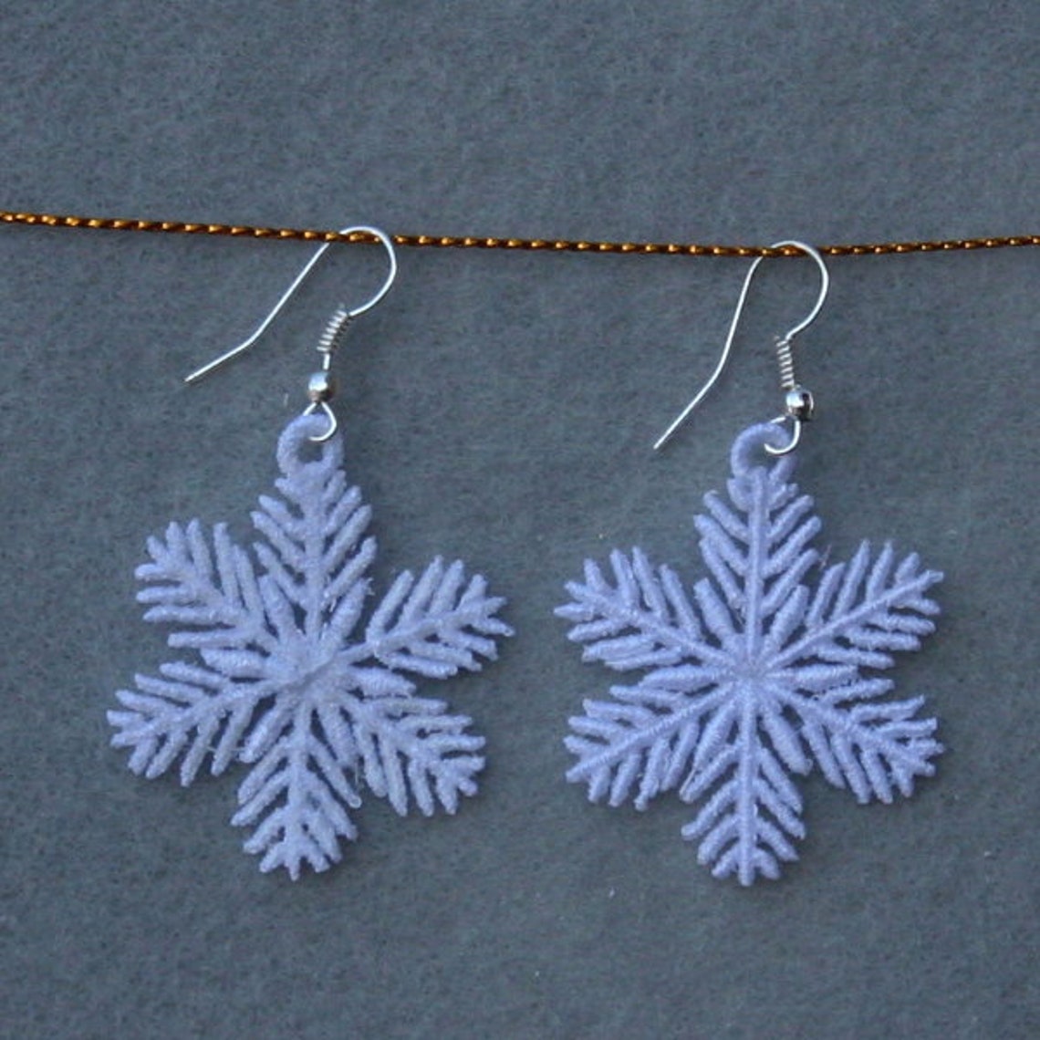 FSL SNOWFLAKE EARRINGS 1.5inch free Standing Lace 10 - Etsy