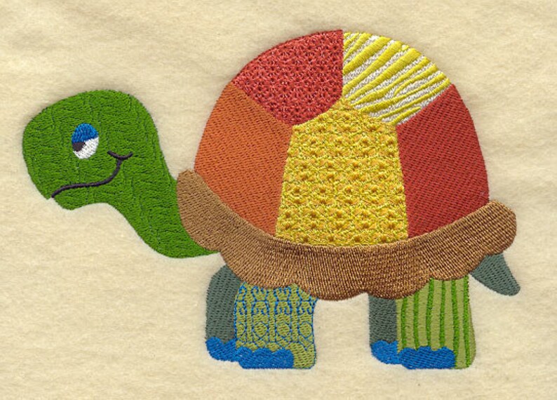 PATCHWORK TURTLE Machine Embroidered Quilt Blocksazeb - Etsy