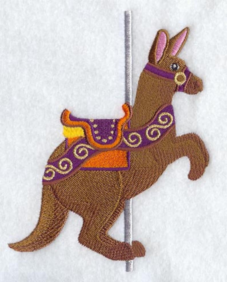 CAROUSEL KANGAROO Machine Embroidery Quilt Blocks azeb - Etsy