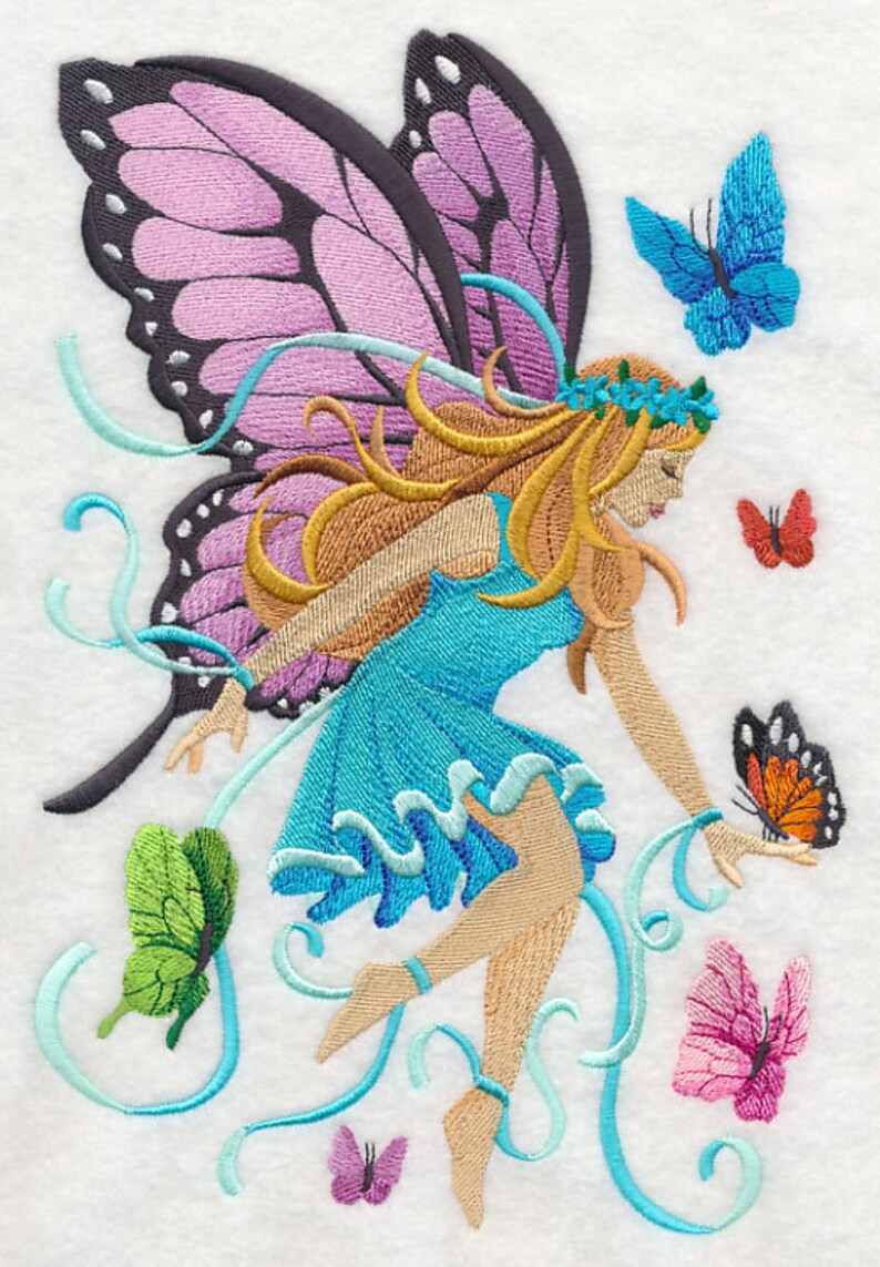 LADY of the BUTTERFLIES Machine Embroidery Quilt Block - Etsy