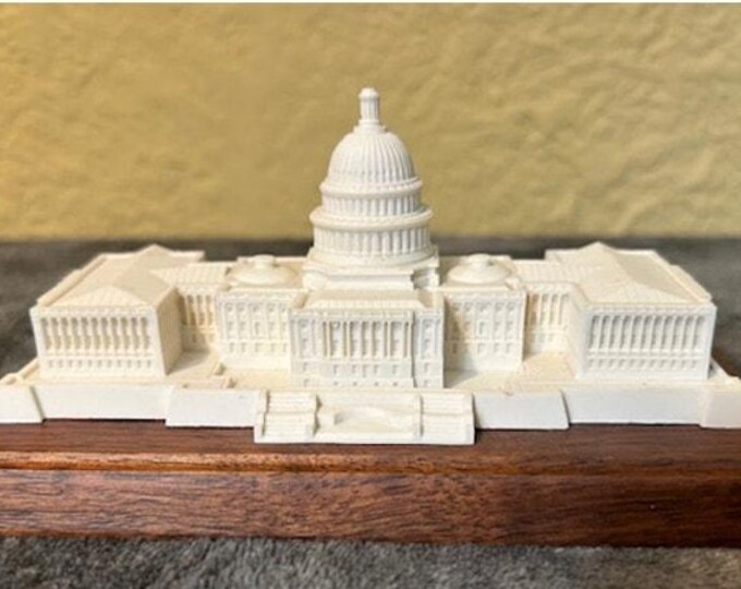 Design Master Associates U.S. Capitol Marble Replica Sculpture With Box ...