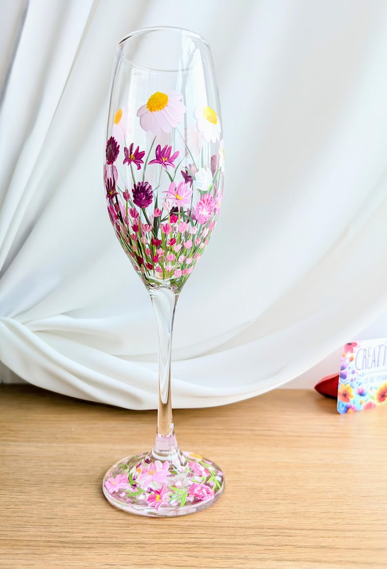 Hand Painted Champagne Flute: Pink Flowers, Personalised Gift - Etsy