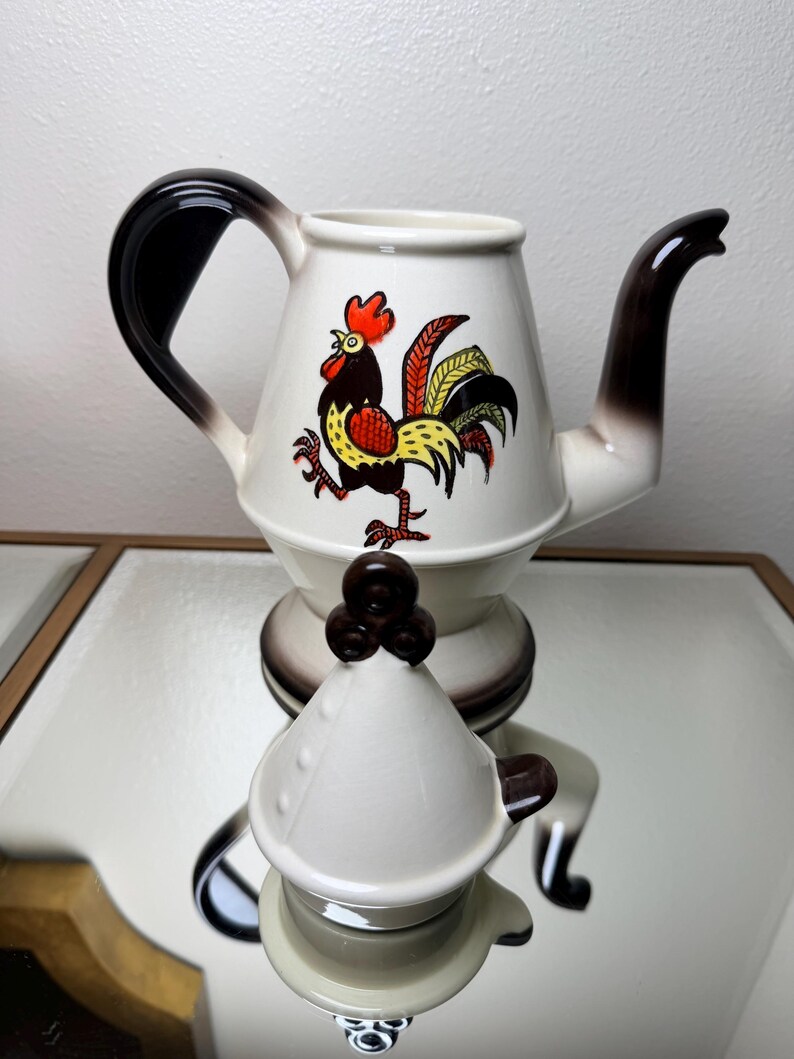 Vintage Metlox Poppytrail Rooster Coffee Pot W/ Lid | Pristine ...