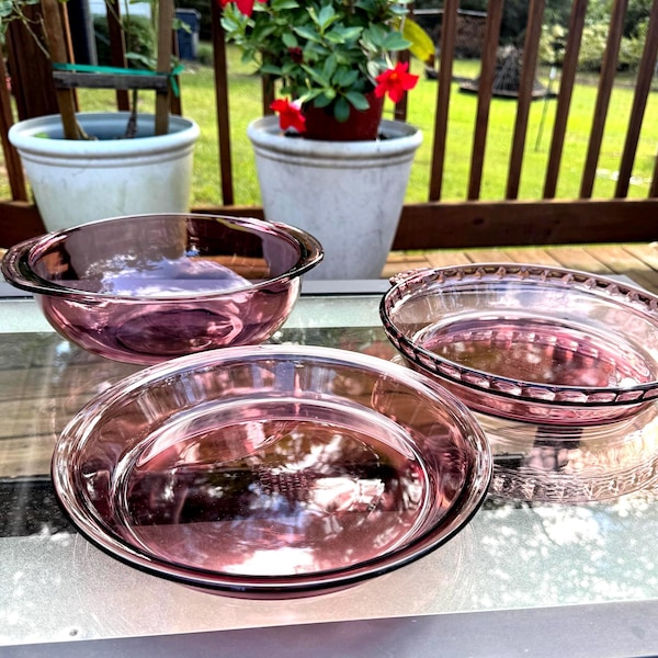 Vintage Plates Set Pyrex - Etsy