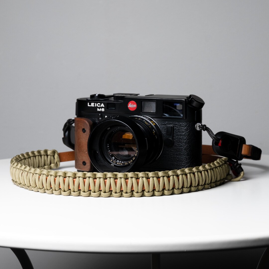 Handmade Leather Camera Strap With Paracord Padding | Peak Design ...
