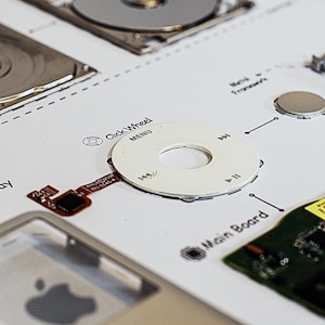Framed Ipod Classic Wall Art Gifts / Apple Lovers - Disassembled Phone ...