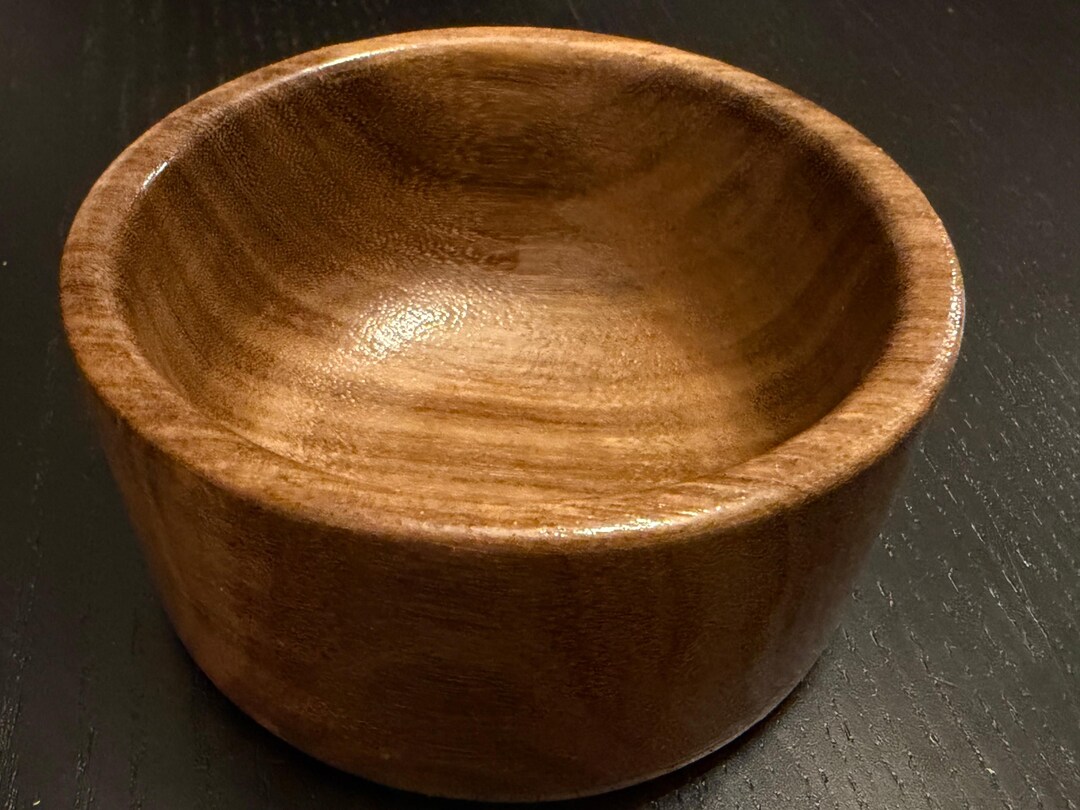 Small Hand-turned Wood Bowl - Etsy