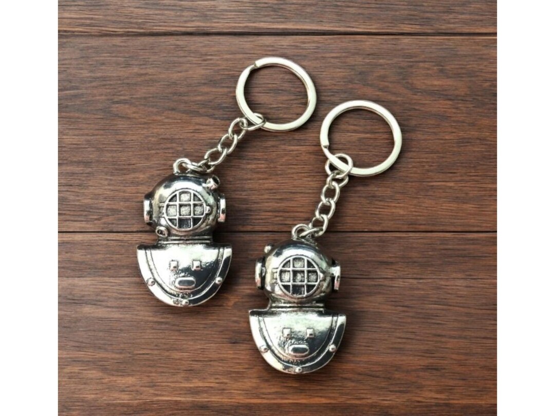 Steampunk Diving Helmet Keychain, Metal Sea Diver Keyring, Birthday ...