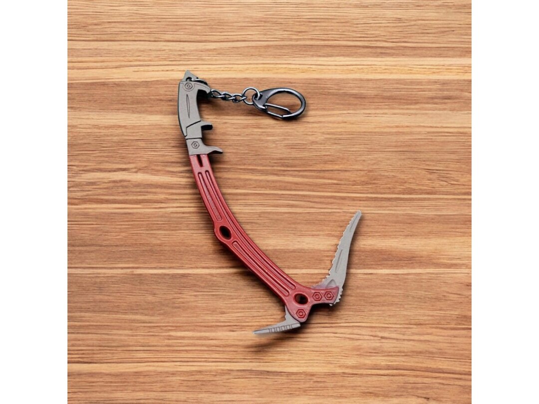 Lara Tomb Raider Keychain, Croft Climbing Axe Keyring, Birthday Gift ...