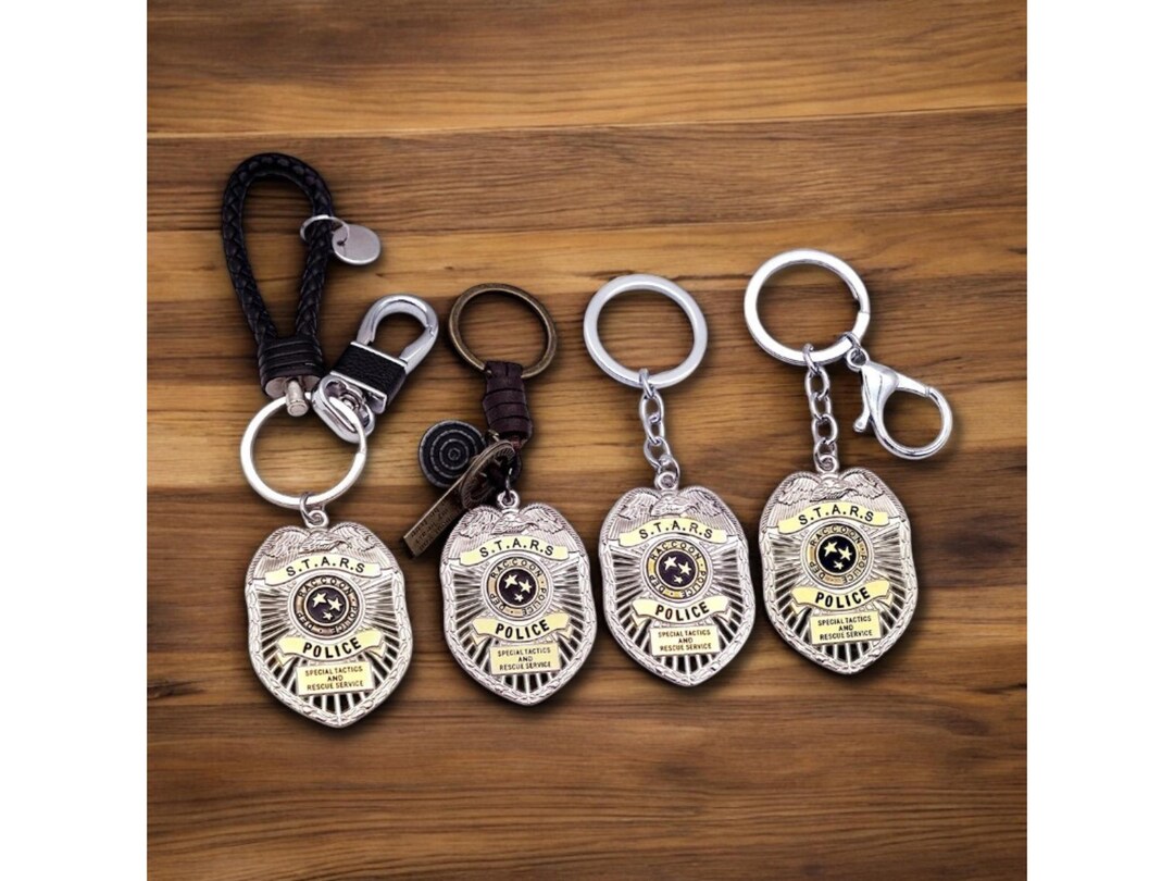 Raccoon City Police Keychain, Leon S Kennedy RPD Badge Keyring, Gift ...