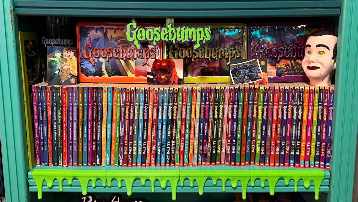 Glow in the Dark Goosebumps Sign - Etsy
