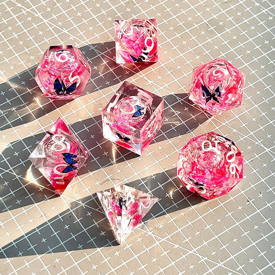 Dice Set, Pink Butterfly DND Core Dice Set, Butterfly Edge Liquid Dice ...