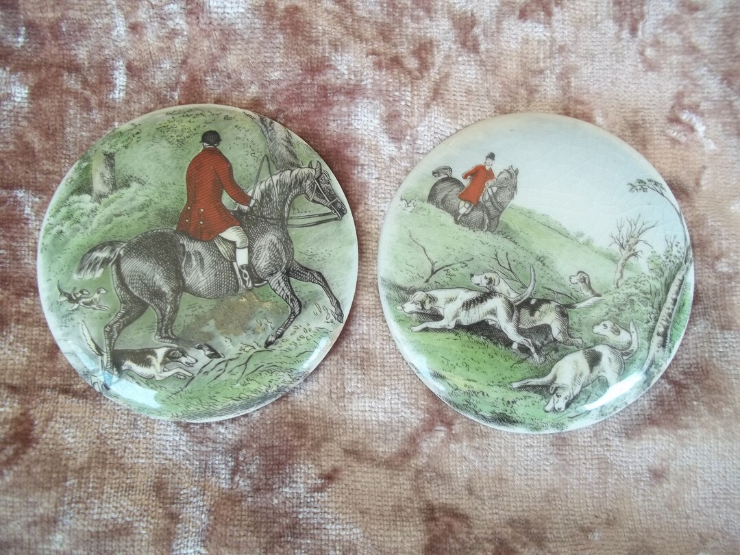 Small Round English Hunting Scene Porcelain Plaques Crackle Finish - Etsy