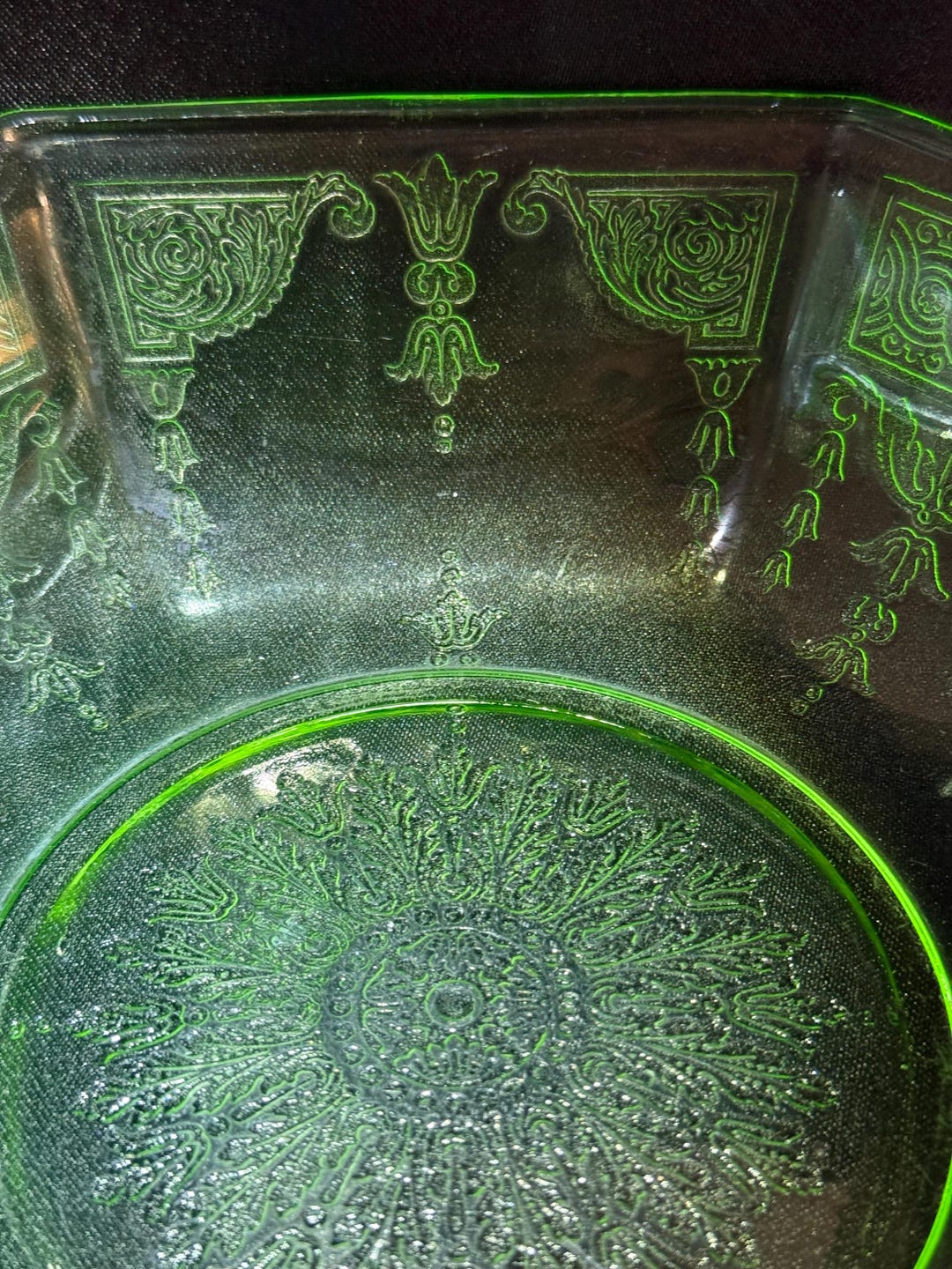 Anchor Hocking Princess Pattern Uranium Glass Bowl With Tiny Chip on ...